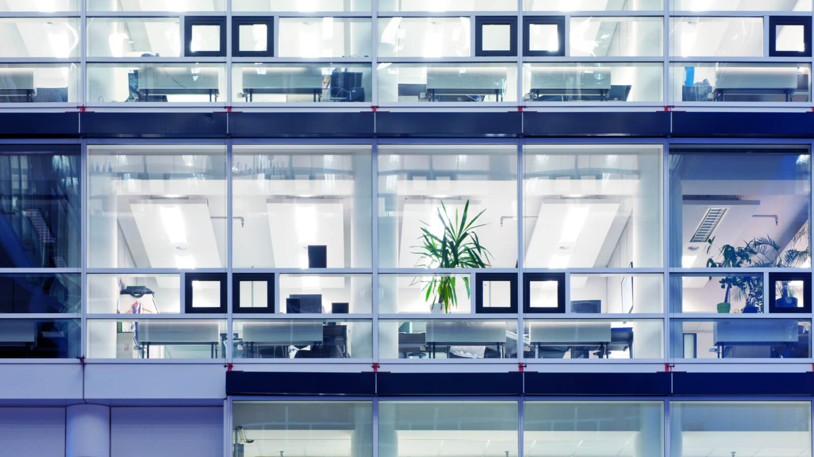 Life Cycle Costing in Facilities Management - Building Life Cycle Costs